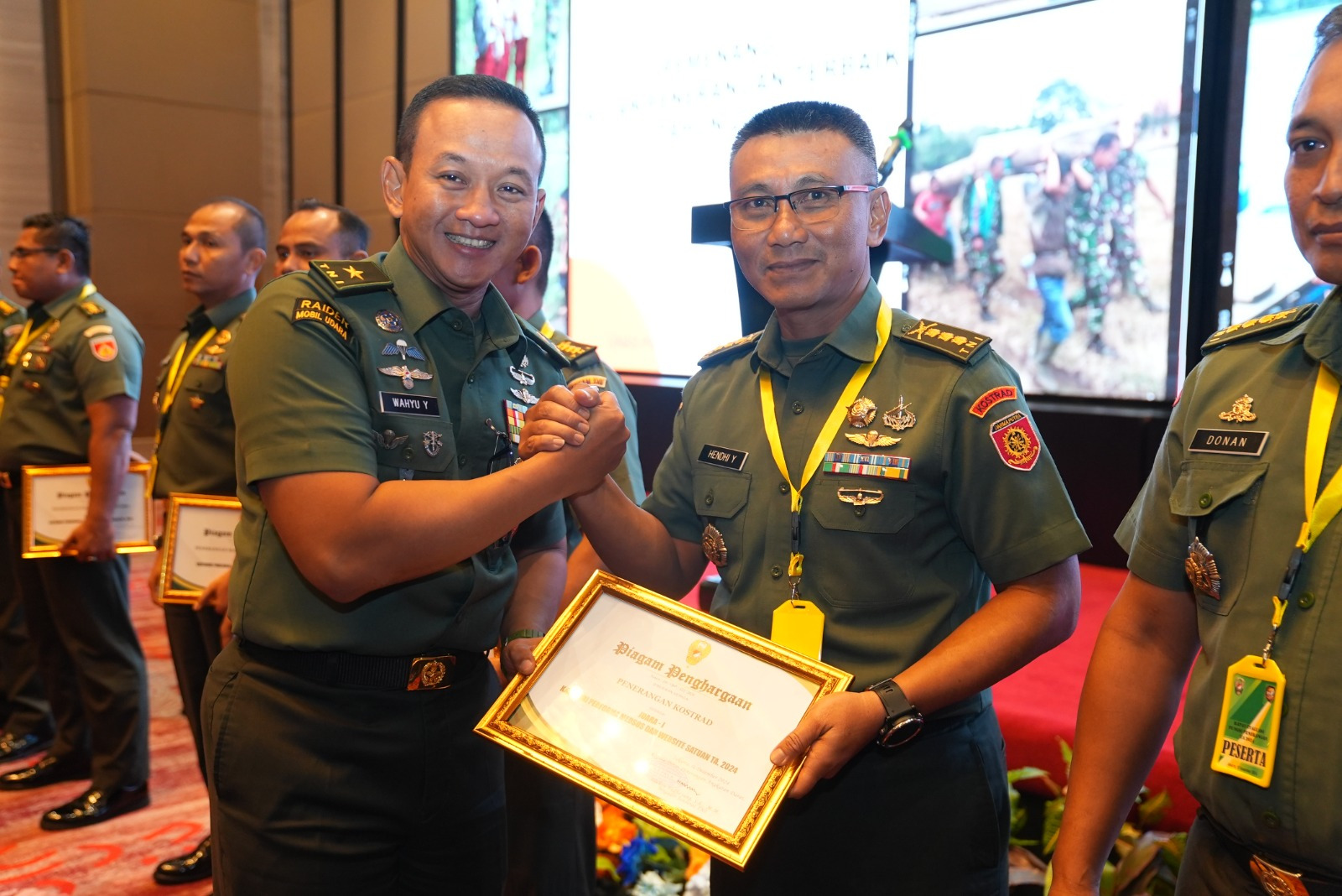 Kostrad Borong Penghargaan Satuan Penerangan Terbaik dari Dispenad ...